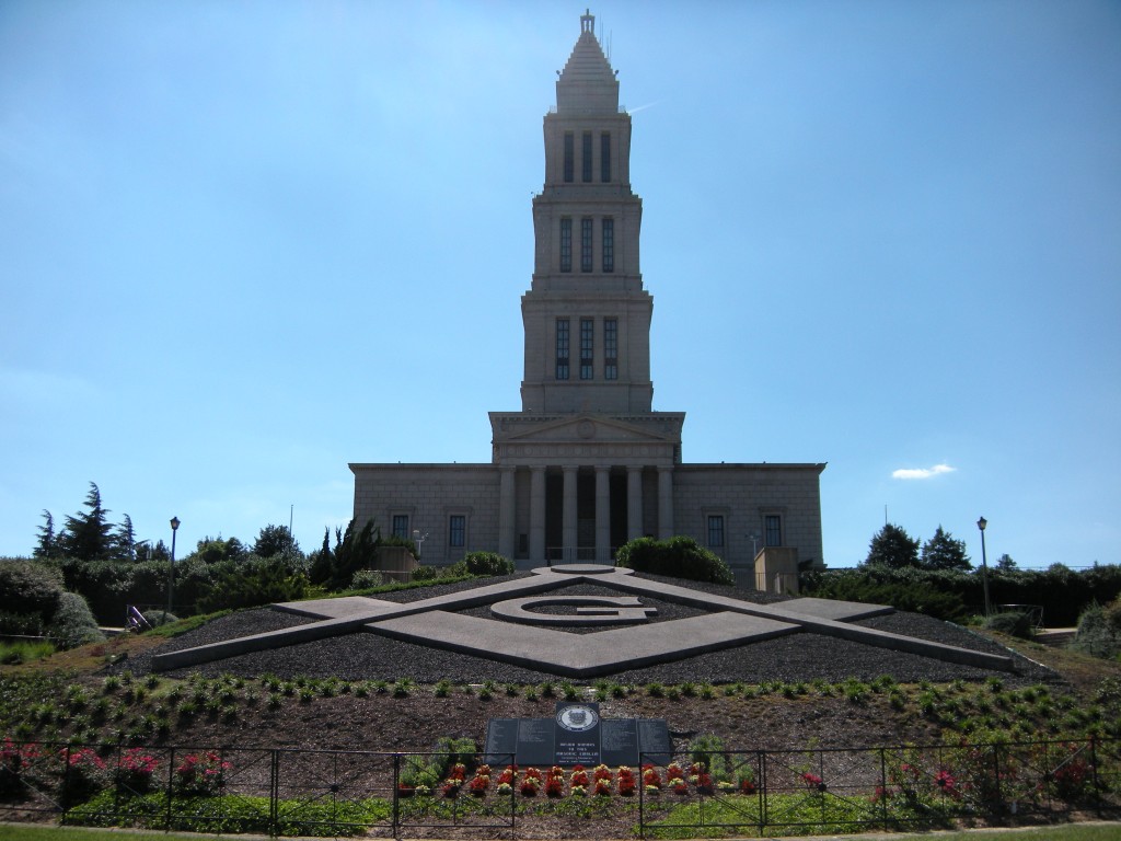 The Architecture and Masonic Symbols of the Memorial – Scottish Rite of ...
